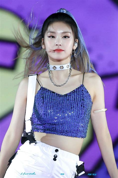 190822 ITZY At The 2019 SORIBADA BEST K MUSIC AWARDS Kpop Girls Women Fashion