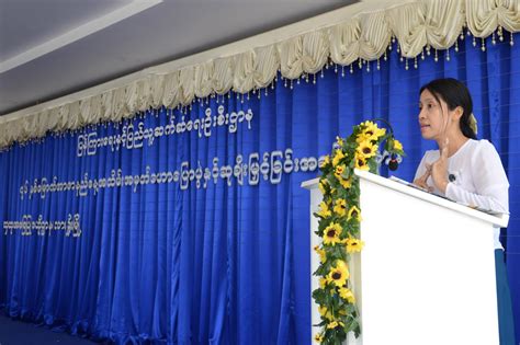 လားရှိုးမြို့ လူထုအခြေပြုဗဟိုဌာန Community Centre တွင် အာဇာနည်နေ့ အထိမ်းအမှတ် အင်္ဂလိပ်စာ ဉာဏ်စမ