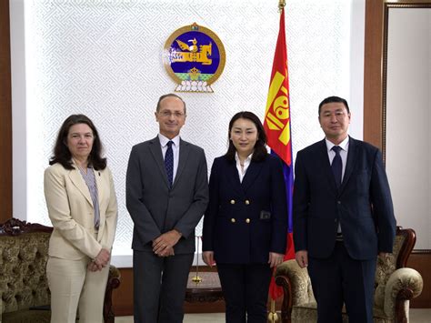 НҮБ ын Хөгжлийн Хөтөлбөрийн бүс хариуцсан дэд захирал Кристоф Бахеттай уулзлаа Isee Mn