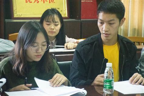 数学与计算机学院开展第五届班级风采大赛复审 数学与计算机学院（大数据学院）