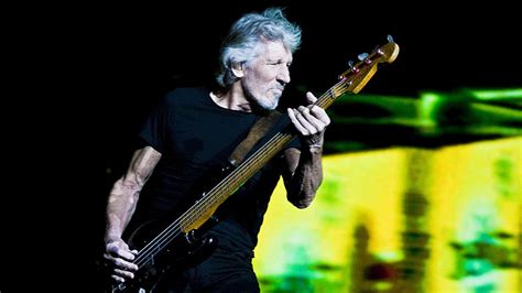 Roger Waters Teases Money Rework Ahead Of The Dark Side Of The Moon