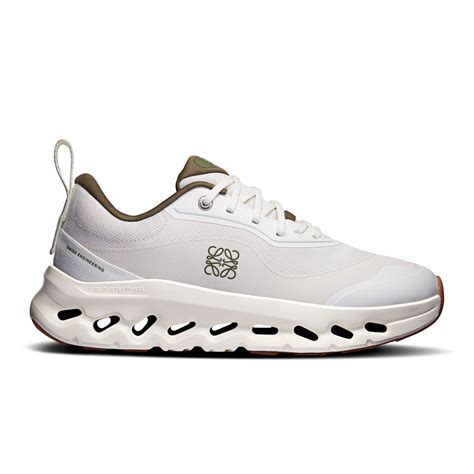 The Cloudtilt For Comfortable All Day City Exploring On On Philippines