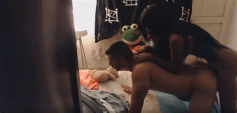 Sweetlaurasaenz AShemaletube Com