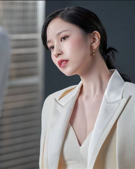 은근 섹시한 트와이스 미나  인스티즈 Instiz 이슈 카테고리