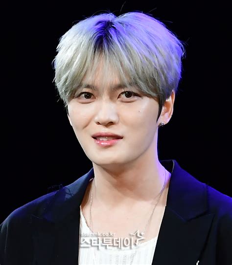 포토 로커 미소 김재중