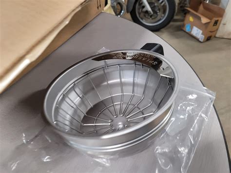 Biddergy Worldwide Online Auction And Liquidation Services Box Of