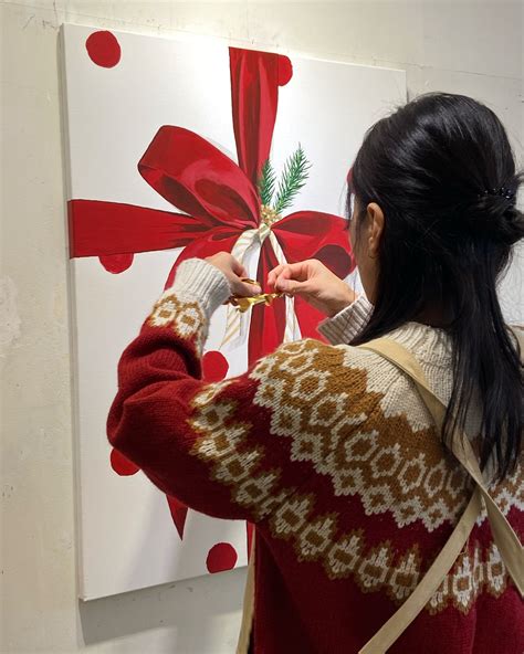 성수동작업실 성수취미미술 탐스러운 사과들 ️💚 복기운 가득 담은 선물용으로 작업해주신 사과그림이에요 다이닝룸에 들어가면