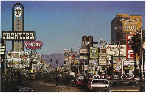 Retro Las Vegas 1980s Strip Street View Postcard Looking … Flickr