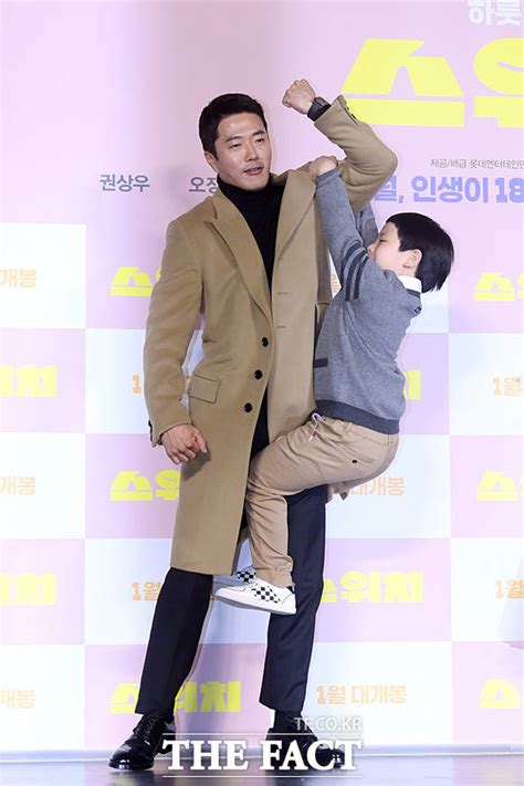 톱스타·매니저·아빠…권상우 모든 역할에 충실한 명품 배우 [tf사진관] 포토 기사 더팩트