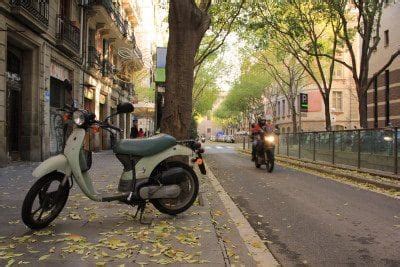 Barcelona 16 大脚印