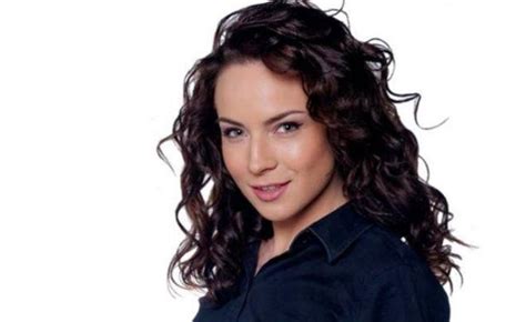 Ламбо се отрече от Джулия Бочева заради вампира Слави Информационна