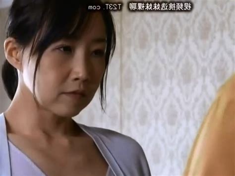 【ヘンリー塚本】隣部屋のトチ狂った男を部屋に上げたらそのまま強襲sex 熟女痴態