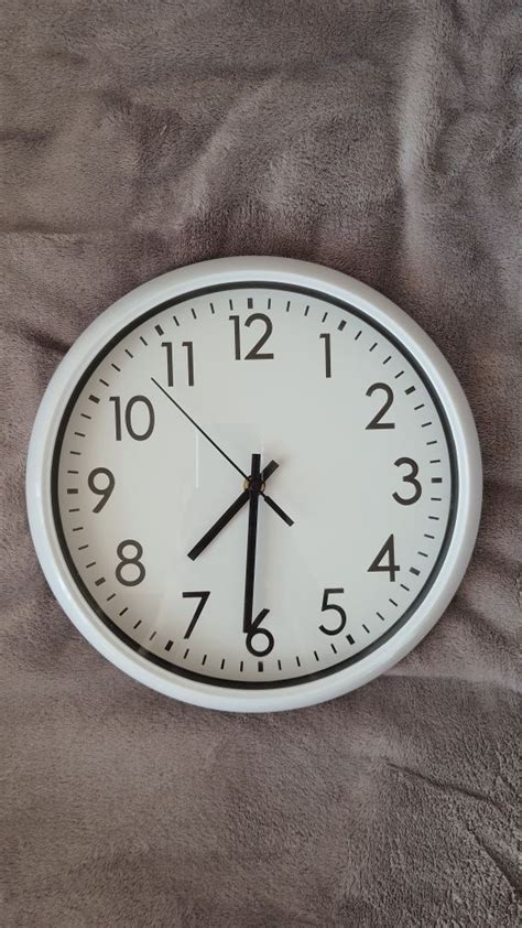 Годинник настінний часы настенные 50 грн Прочие товары для дома Ирпень на Olx