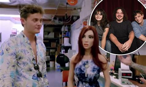 Outnumbered Star Tyger Drew Honeys Toe Curling Documentary Resurfaces Where He Had Sex With A