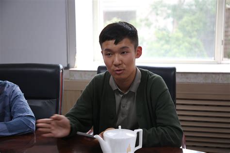 Хүүхэд гэр бүлийн хөгжил хамгааллын ерөнхий газар ЗАЛУУЧУУДЫН ХӨГЖИЛ 2017 ОЮУТНЫ ИЛТГЭЛИЙН