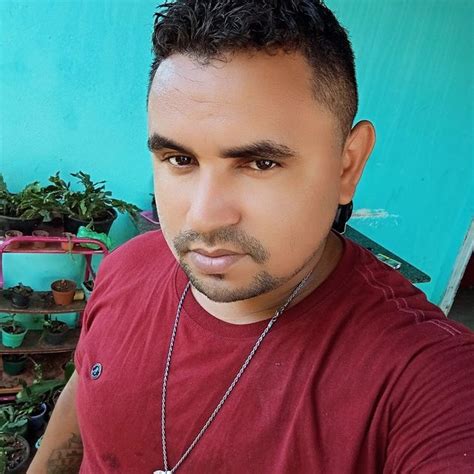 Euson Oliveira Eusonolive • Threads Say More