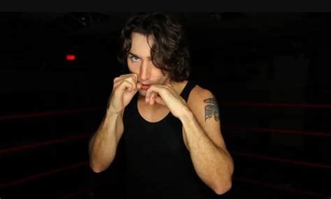 Siapa Saja Pemimpin Dunia Yang Bertato