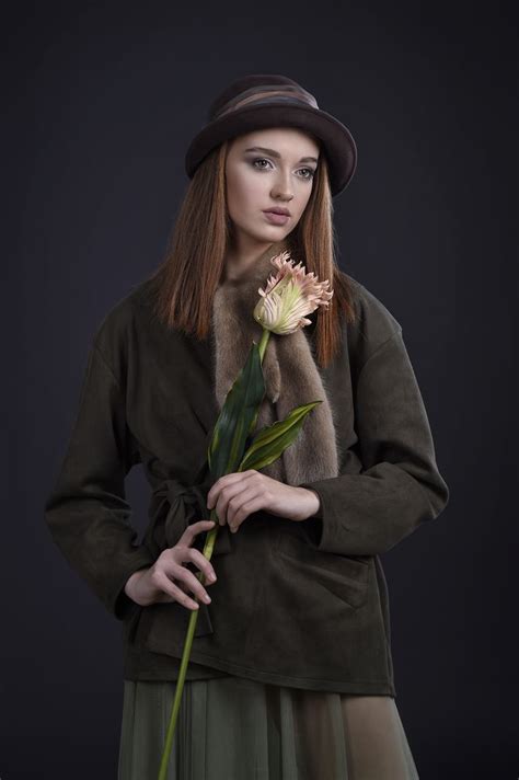 Фотосессия коллекции в ретро стиле от дизайнера Ия Гониадзе Грузия