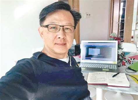 政情：備戰考律師試 何君堯盼於內地執業 東方日報