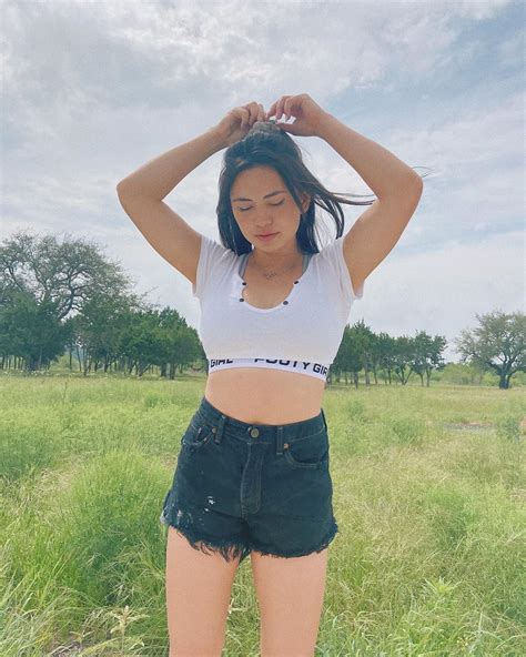 Albums 99 Pictures Haley Pham Wedding Pictures Completed