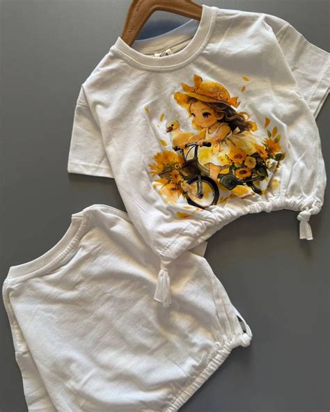 ‎لباس بچهلباس نوجوان‎ ‎اومدم با یک کراپ دلبرو دوست داشتنی دخترونه 🥹😍