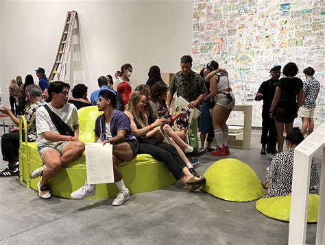 Lumpy Bed Jillian Crochet