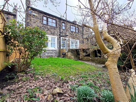 3 Bed Detached House For Sale In Station Lane Golcar Huddersfield