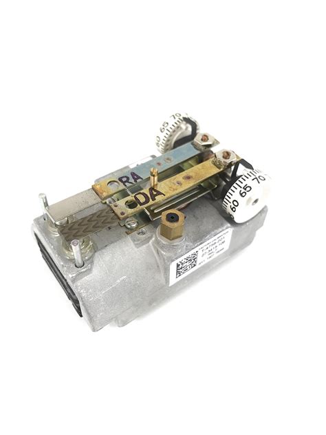 T 4506 217 Jci Ra Dual Temp Horiz 17 Psig Switch