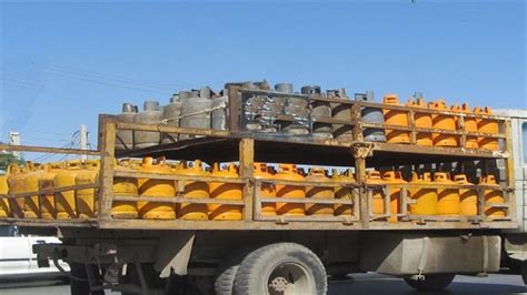 سرگردانی هرمزگانی‌ها برای تامین سیلندر گاز خانگی فیلم