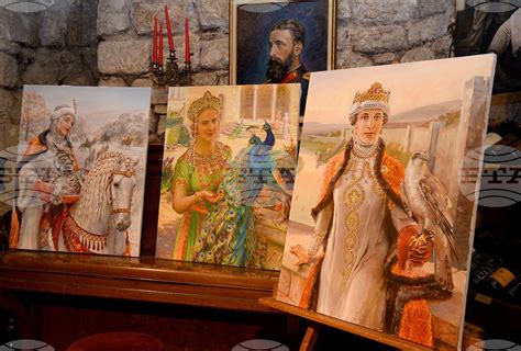 Народно читалище „Стара Варна“ представя изложба с живописни портрети на български царици Утро