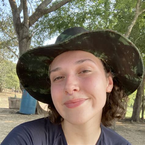 Rebeca Silva Research Profile