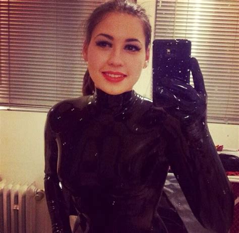 17 Melhores Imagens Sobre Latex Selfies No Pinterest Fotos De Menino