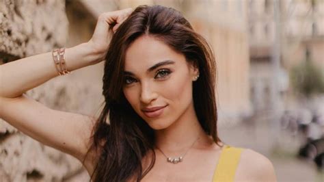 Lorella Boccia Il Video Lascia Tutti Senza Parole Incredibile Chemusica