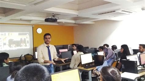 in media hacking club institute