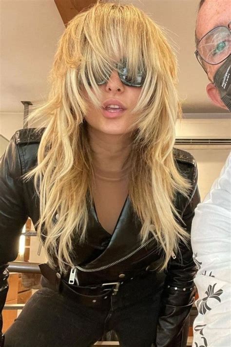 Top 25 Shag Haircuts Of All Lengths For Summer 2023 Long Shag Haircut