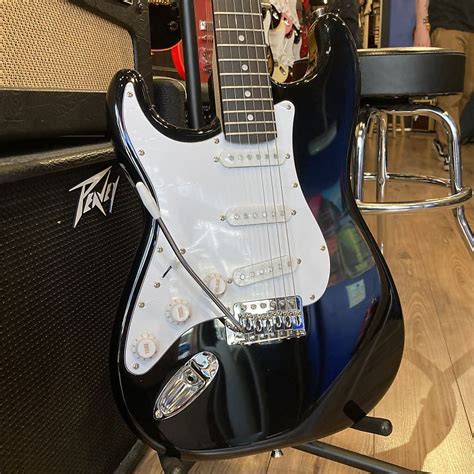 Aria STG 003 LH Strat - Black | Reverb UK