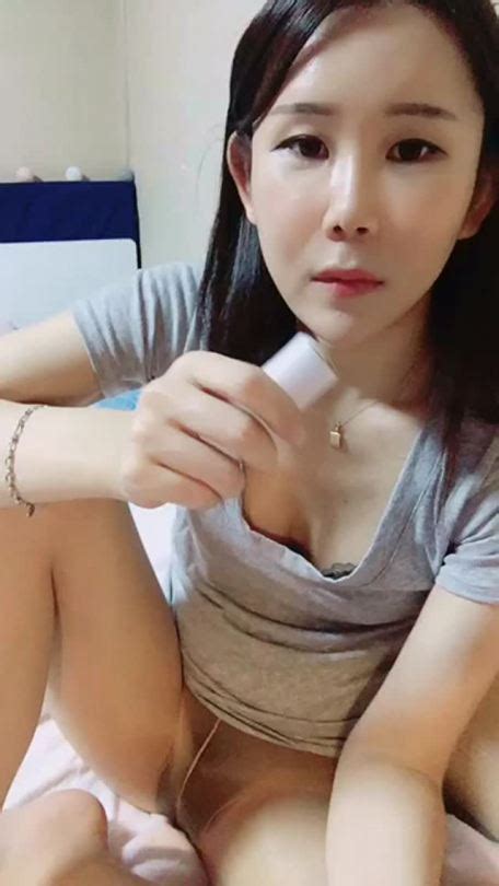 트랜 트젠 쉬멜 만남은 자연스런외모 자연b컵 Tumbex