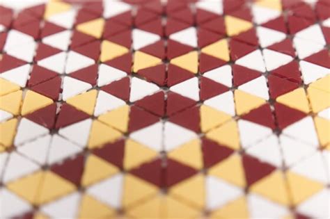 Model Of The Week 3d Printed Triangular Mesh Fabric [100x Better Than