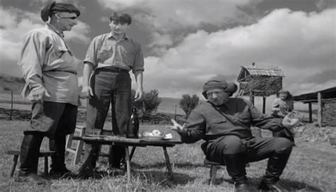 ტესტი რამდენად კარგად გახსოვთ ფილმი მე ბებია ილიკო და ილარიონი კვირის პალიტრა