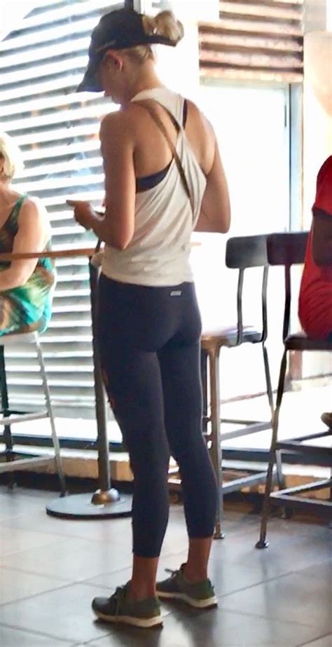 Jogger At Starbucks Pic