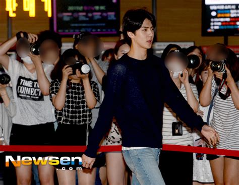 포토엔 엑소 세훈 등장에 극장이 들썩마돈나