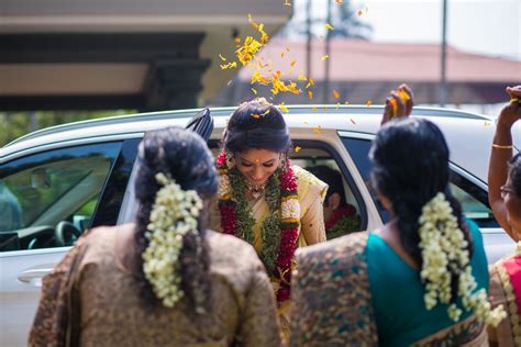 Gorgeous Kerala Wedding With Exquisite Jewels And A Dash Of Tradition