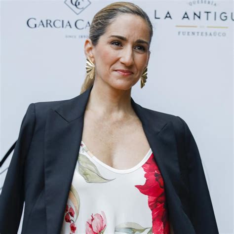 Así Es Alejandra Martos La Hija Más Discreta De Raphael Moda Divorcio Y El Thyssen Mujerhoy