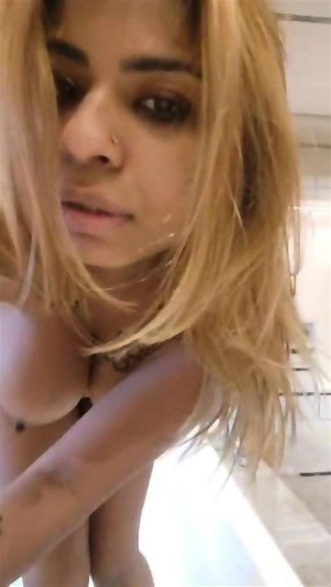 Hindi Deepak Kalal And Sonia Viral Video In Hotel Indian