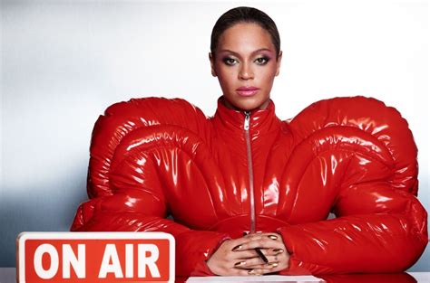 კანიე უესტი მის გარშემო ატეხილი სკანდალის შემდეგ პირველ სიმღერას აზიარებს Billboard Georgia