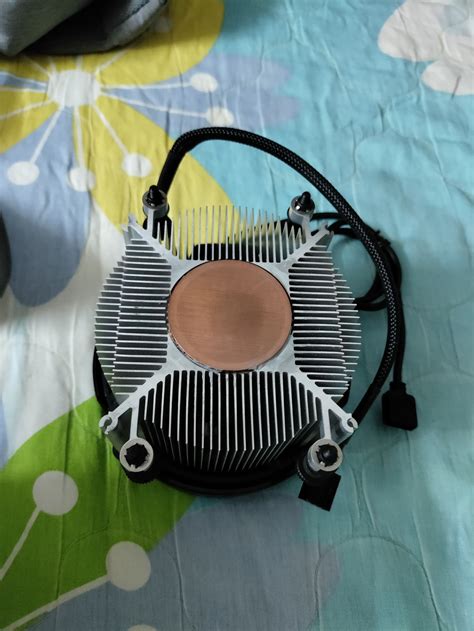 HN Tản stock AMD Wraith Spire RGB VOZ