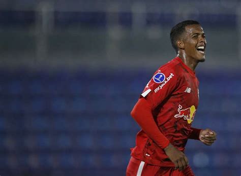 Talisson Comemora Retorno Aos Gramados Feliz Por Ter Retornado