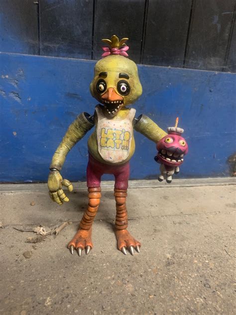 Fnaf Plus Chica Mini Blinking Animatronic The Dinosaur Circus