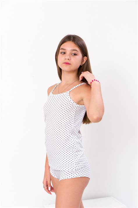 Комплект для дівчинки топ труси