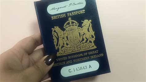 Cosmetic Corner Passport Shadow Palette Sartorial Geek